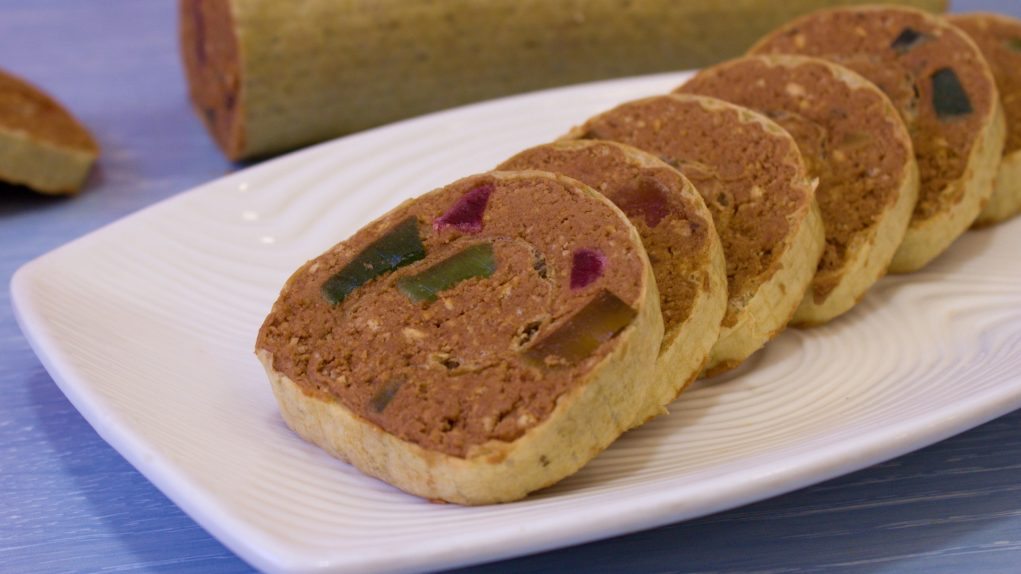 Oblande sa žele bombonama - video recept — Brzi kolači