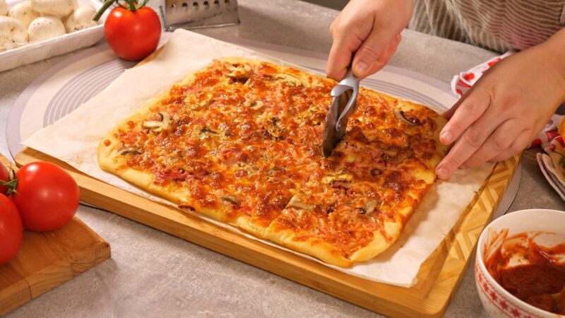 Pica testo za 1 minut — Brzi kolači